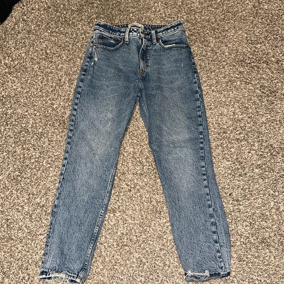 Abercrombie & Fitch | Jeans | Curve Love High Rise Mom Jeans | Poshmark